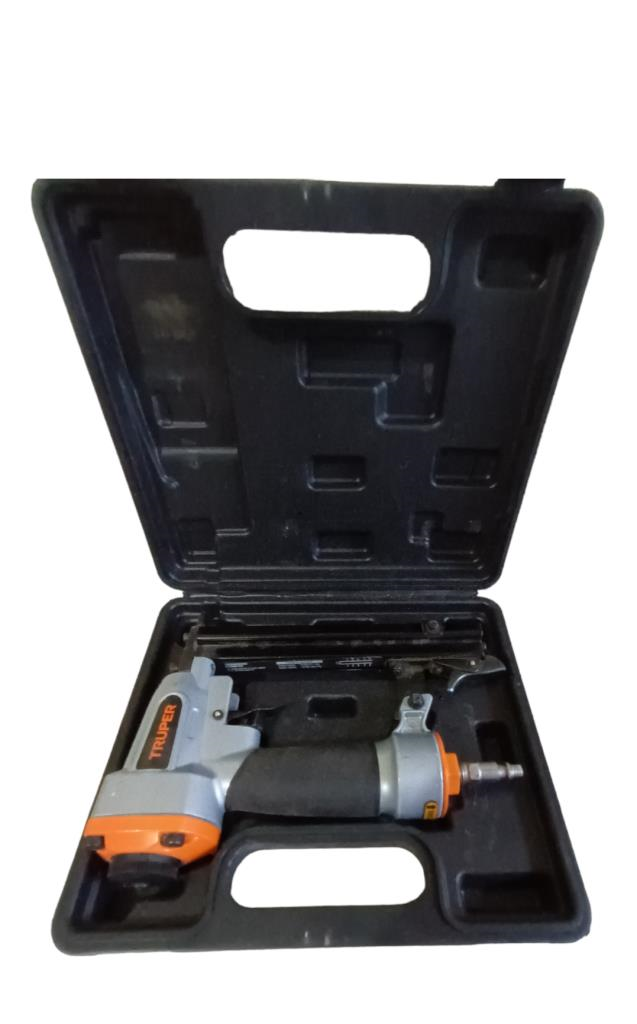 Engrapadora Neumática Truper | Maxilana