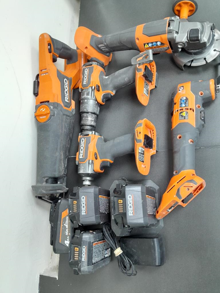 Taladro Inalambrico Kit De 4 Pzas Son 5 `piezas 4 Baterias 1 Cargador ...